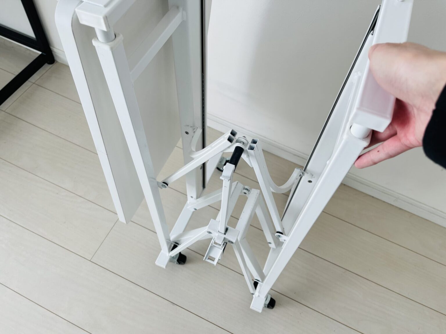 E-WIN スタンディングデスク レビュー【折りたたんで収納できる】 - KAZUROOM