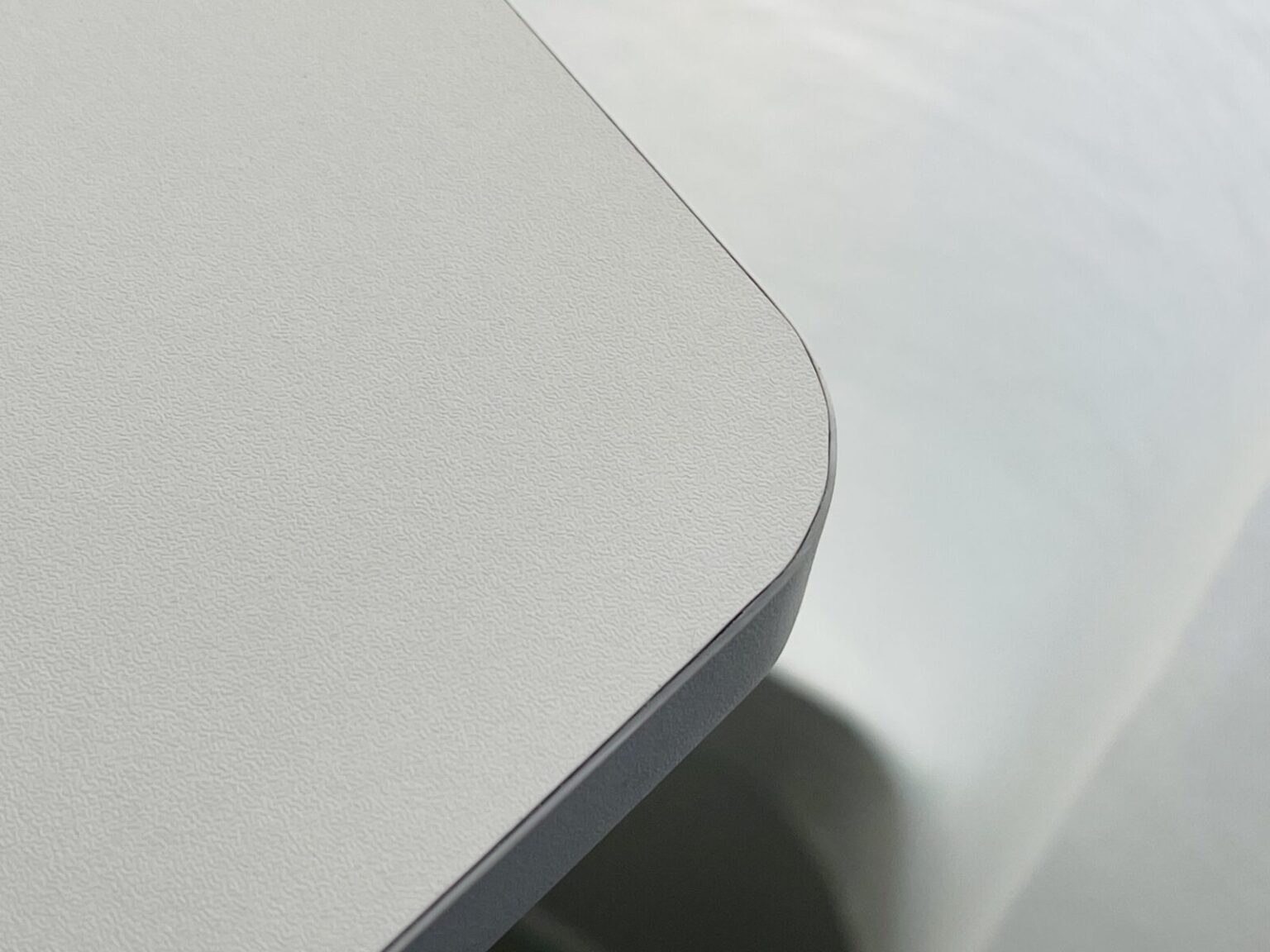 E-WIN スタンディングデスク レビュー【折りたたんで収納できる】 - KAZUROOM