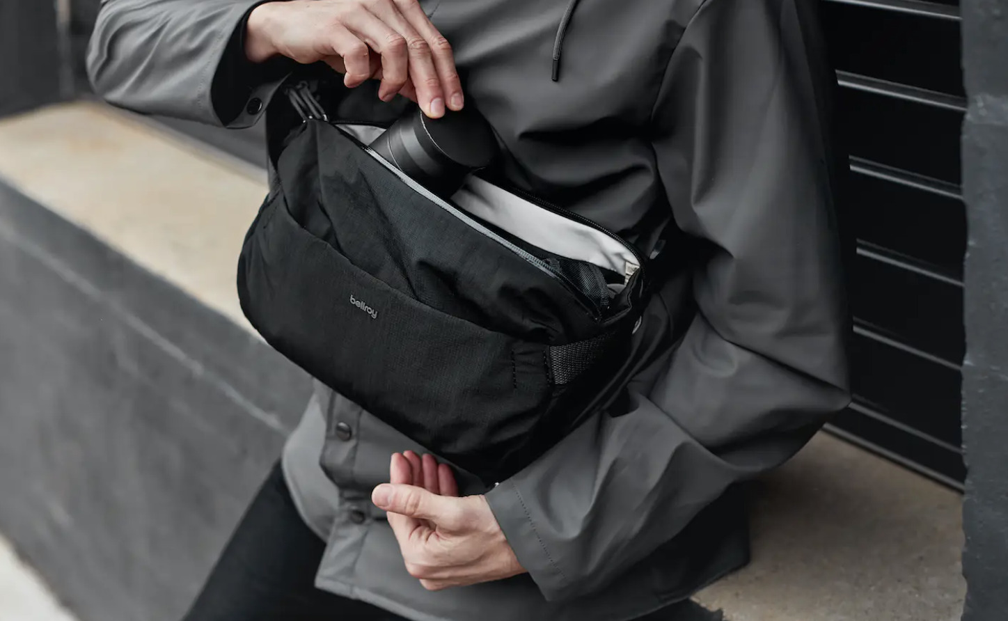 iPad Pro/Airの持ち運びバッグを探す。ミニマリストの僕が気になる製品5選 - KAZUROOM